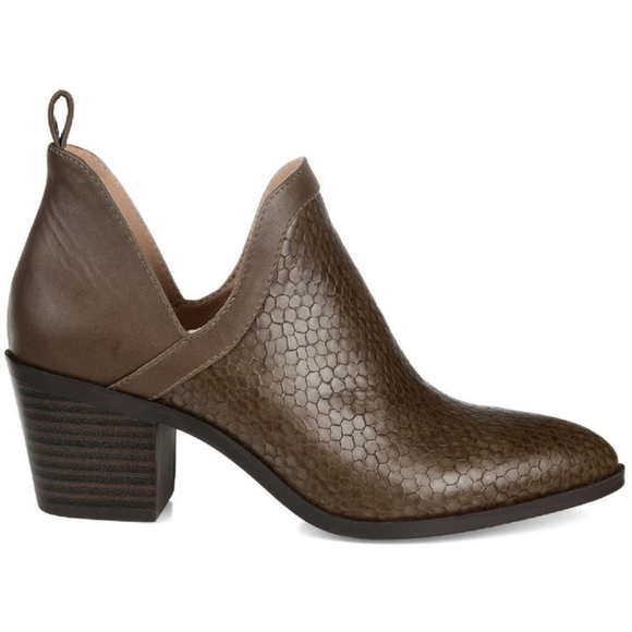 Journee Collection | Shoes | Nwt Journee Terri Block Heel Booties ...